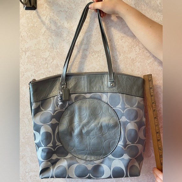 Coach | Bags | Coach Gray Laura Tote Bag Womens Bags Shoulder Bag ...